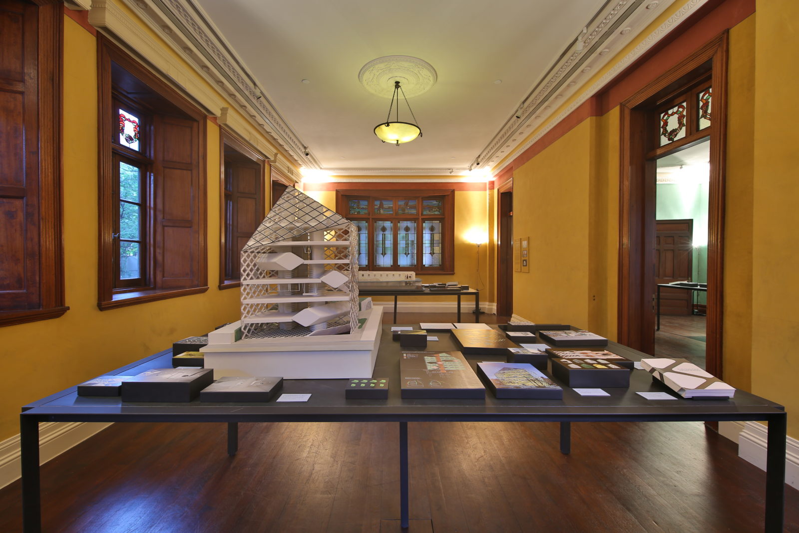 Prada Rong Zhai — 2x4